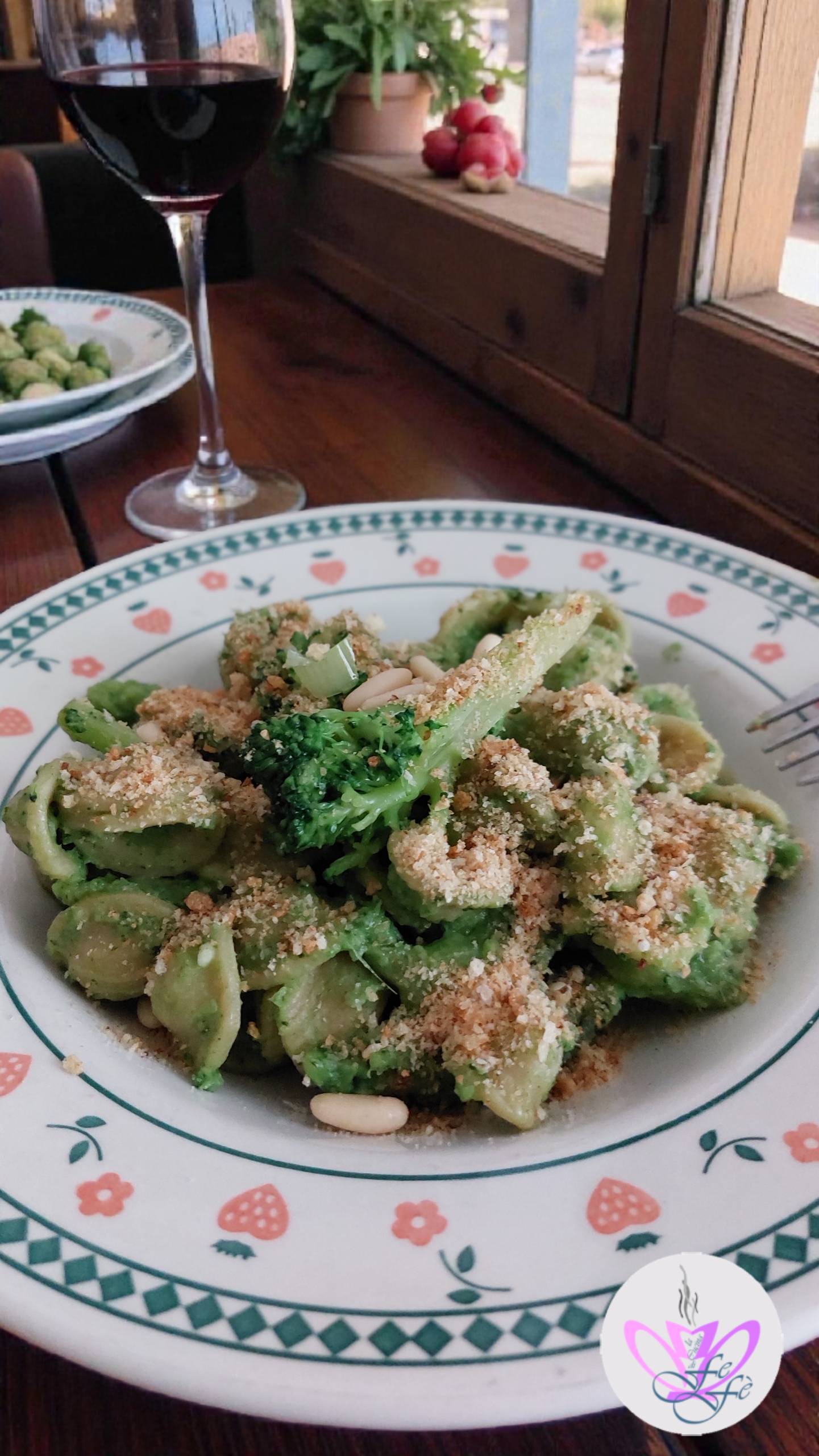 WHOLE WHEAT ORECCHIETTE IN BROCCOLI AND ANCHOVY CREAM - Delicious Recipes