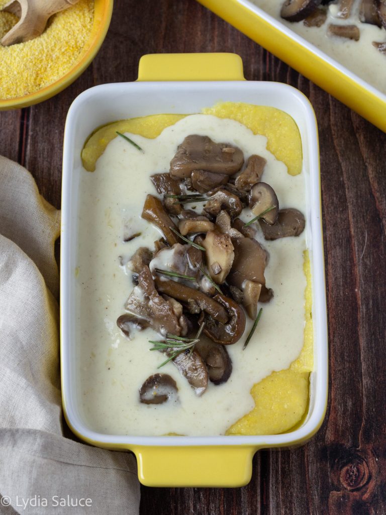 Polenta with Mushrooms and Cheese Cream: Easy and Creamy Recipe ...