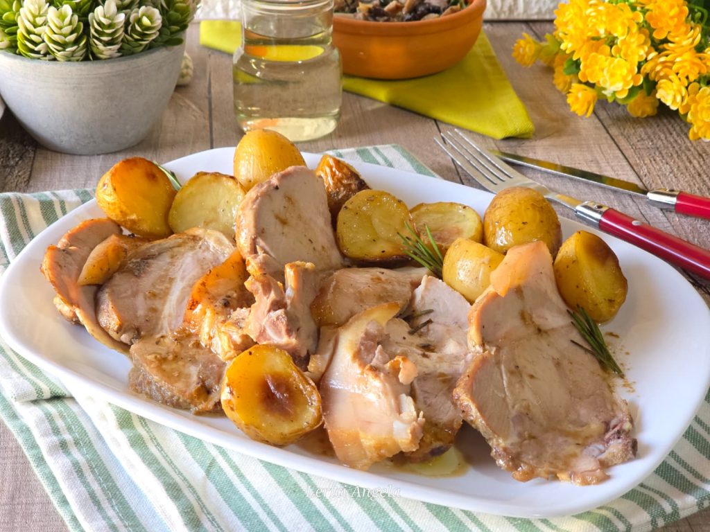 Roast Pork with New Potatoes - Delicious Recipes