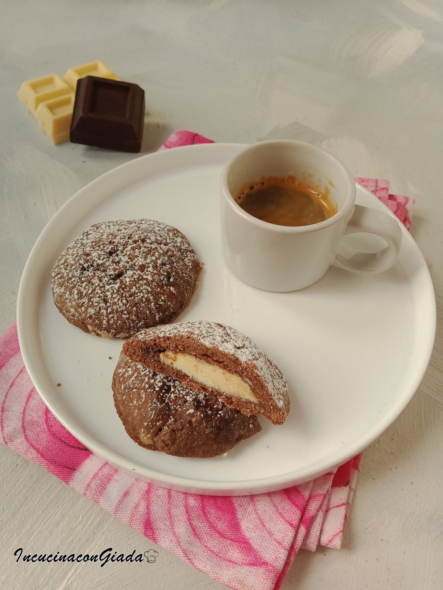 COCOA AND WHITE CHOCOLATE COOKIES - Delicious Recipes