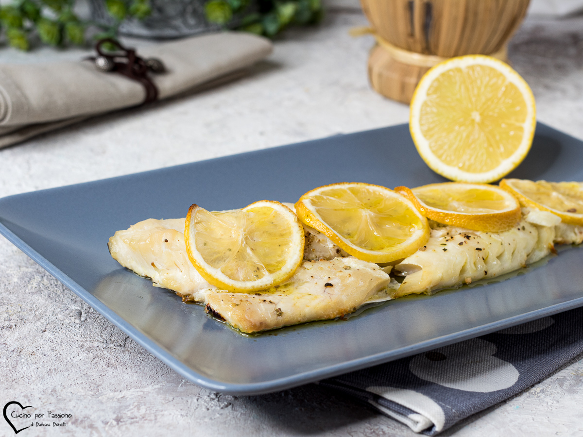 BAKED LEMON HAKE - Delicious Recipes