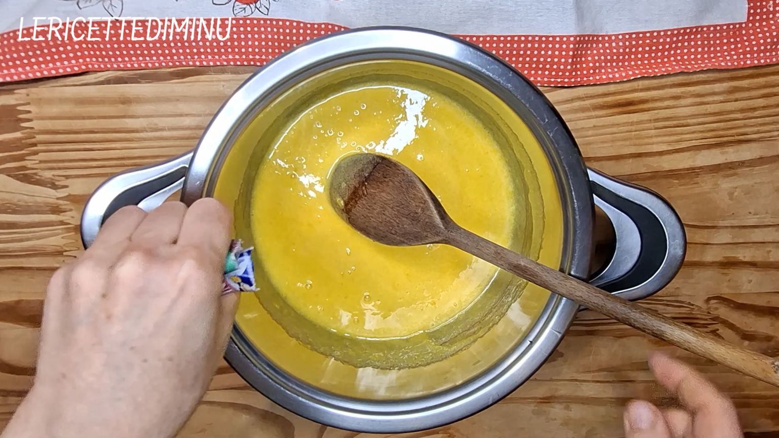 Profiterol de chocolate - Recetas deliciosas