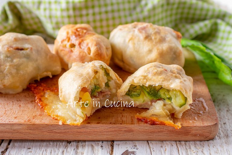 Bladerdeegpakketjes met courgette en spek - Heerlijke recepten